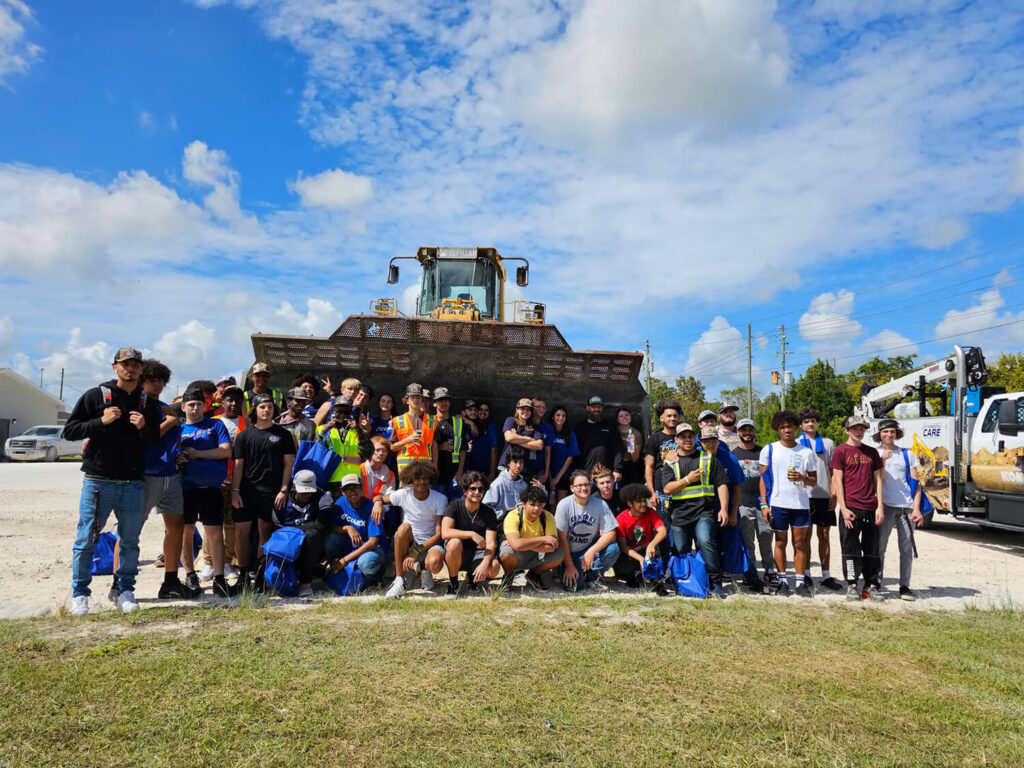 Caring for the Community: Giving Back – Cemex Hernando